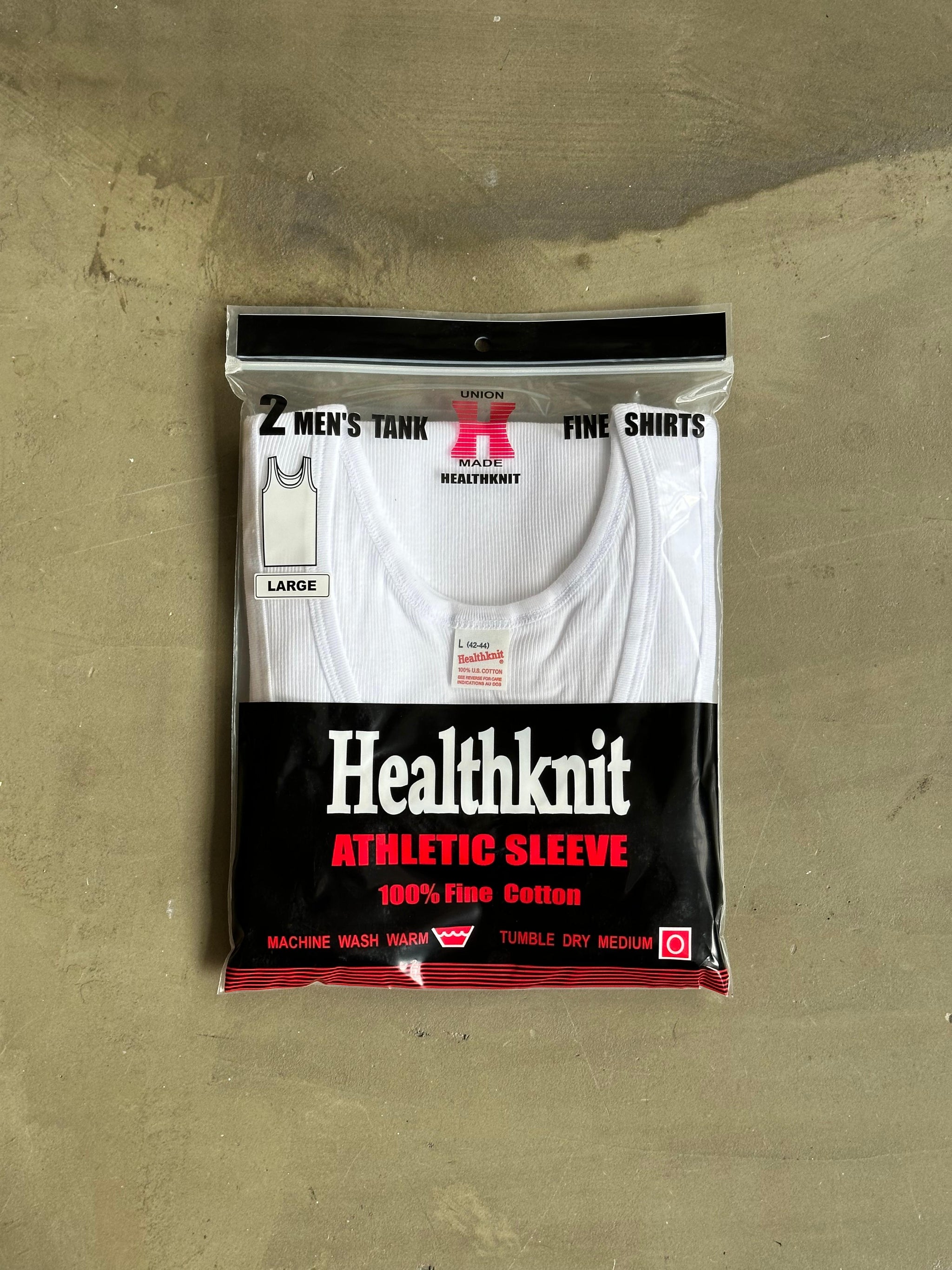 Open media featured in modal